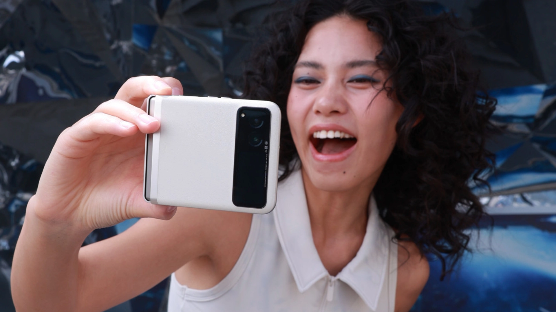 Анонс Motorola Razr 40: складной смартфон с Snapdragon 7 Gen 1 и ...