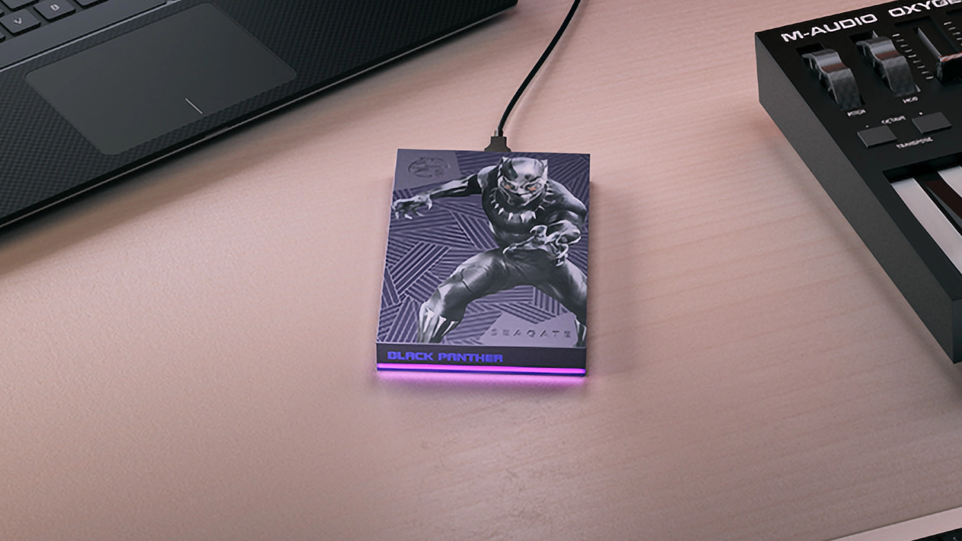 Seagate выпустила серию HDD-накопителей в дизайне «Чёрной пантеры» от ...